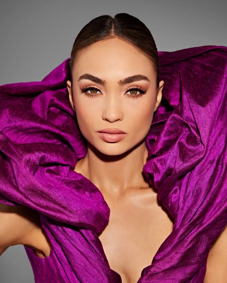 R'Bonney Gabriel 71st Miss Universe 2022 Winner Biography, Wiki, Age ...
